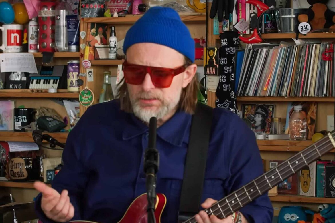 Thom Yorke Y Sus Compañeros De The Smile Sorprenden Con Presentación